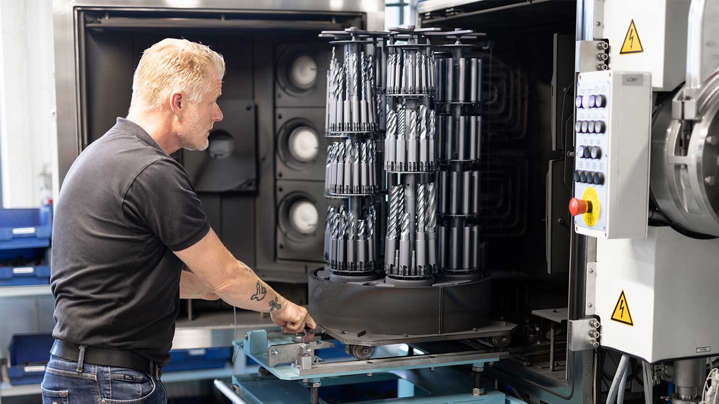 RE•NEW - reuse your tools | Kyocera Unimerco